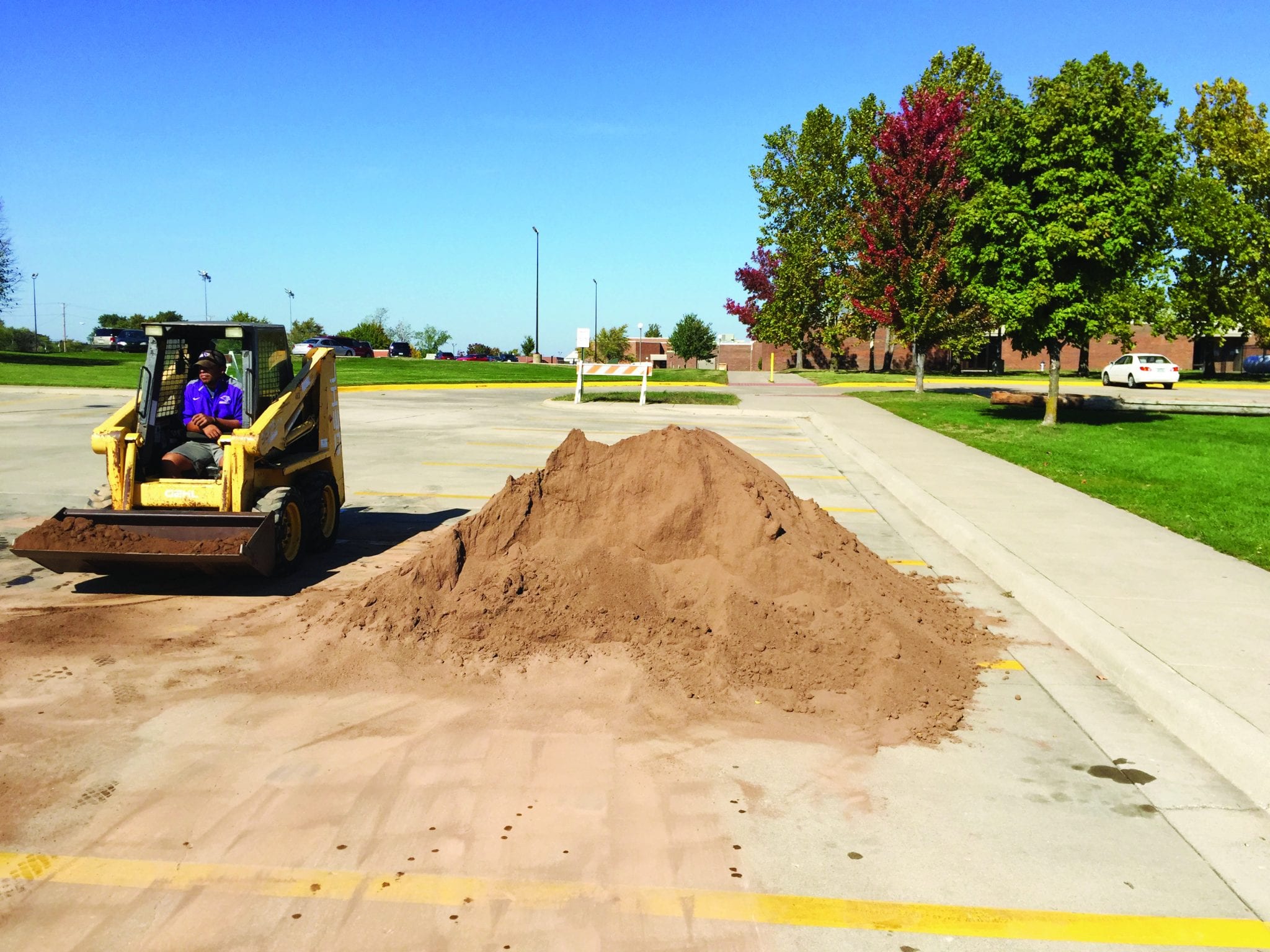Installing Duraedge - Advanced Turf Solutions
