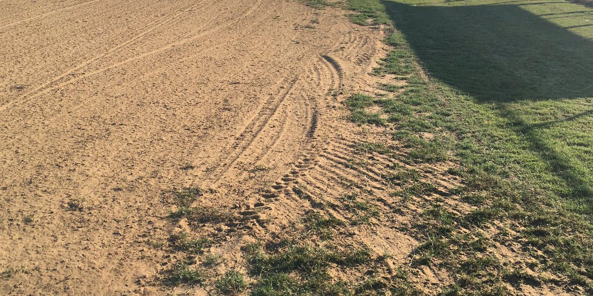 How to Edge Infields and Warning Tracks - Advanced Turf Solutions